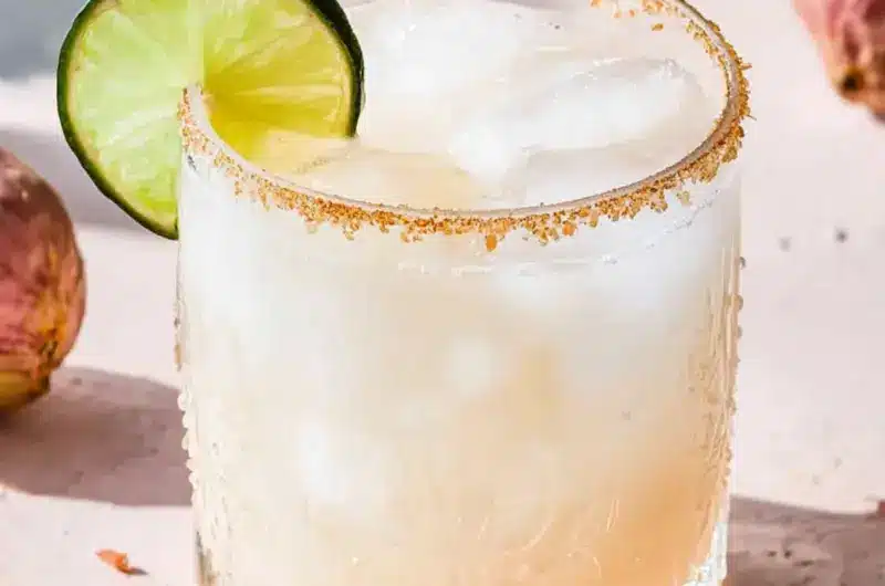 Ultimate Coconut Lychee Iced Drink for Delicious Refreshment